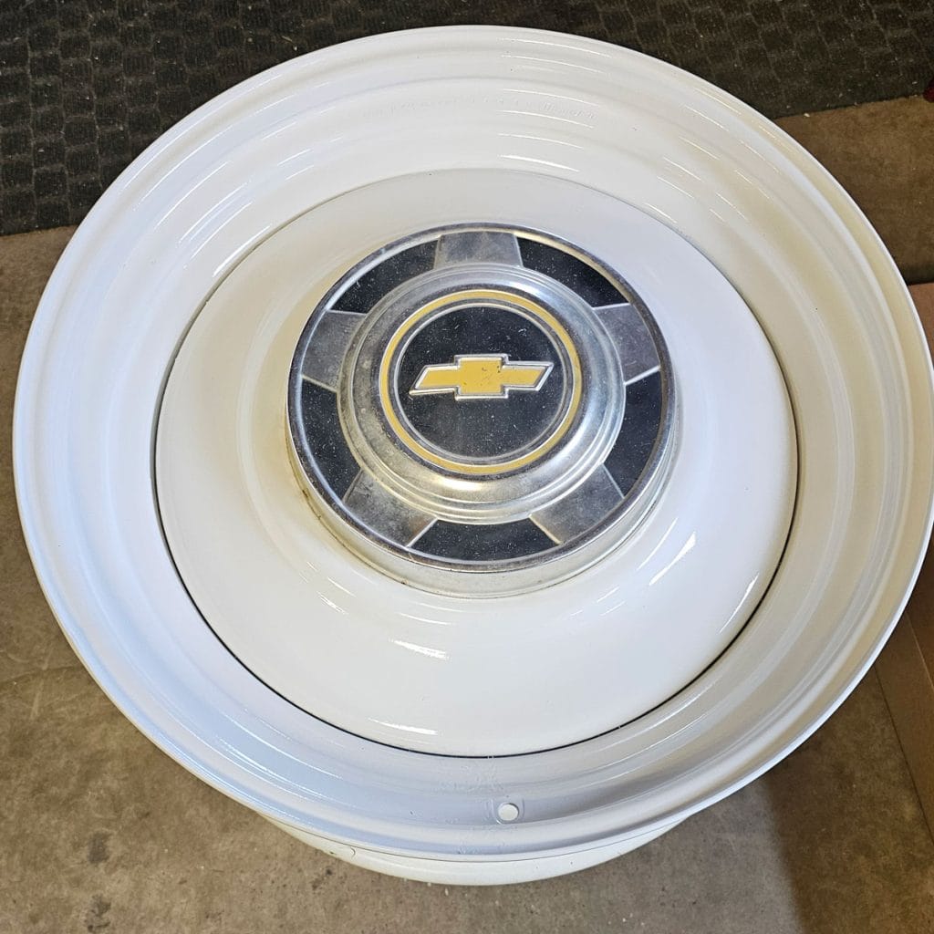 Universal Hub Cap Clips (Universal) | LS Fabrication