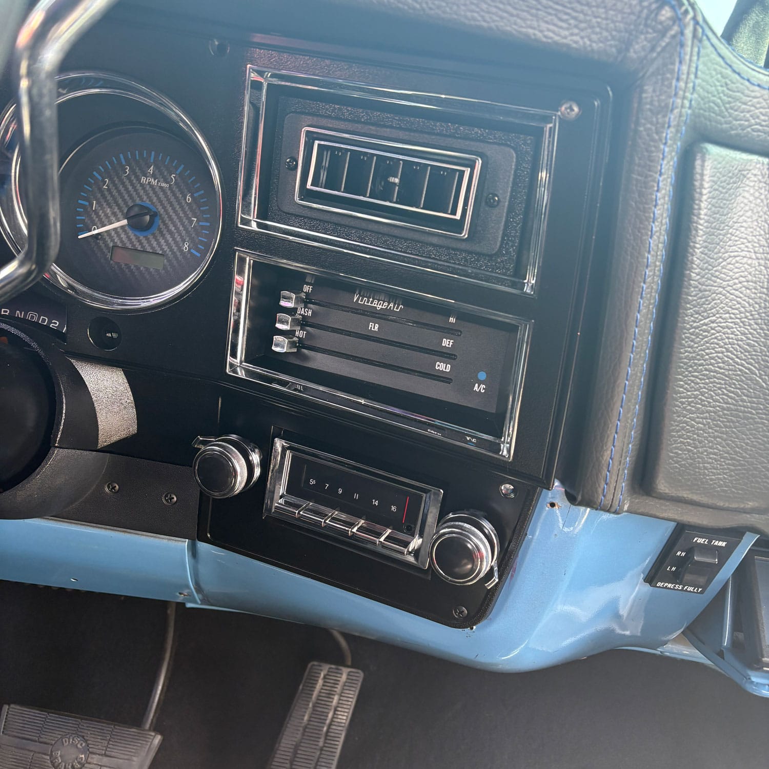 1973-87 Custom Chevy Truck Classic Radio | LS Fabrication