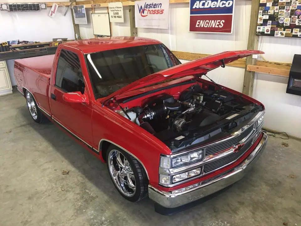 Hood Strut (Shock) Kit - 88-98 OBS Chevy Truck | LS Fab