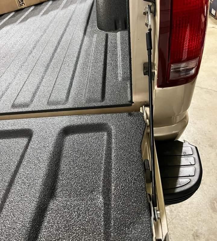 Tailgate Cables - 1988-1991 Chevy OBS Truck | LS Fabrication